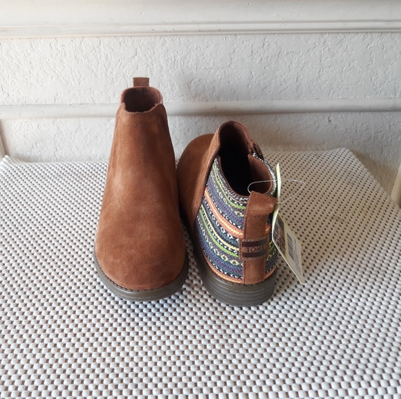 Toms | Shoes | Toms Suede Boots | Poshmark